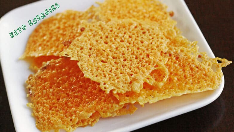 Baked Cheddar Chips - Keto Energies
